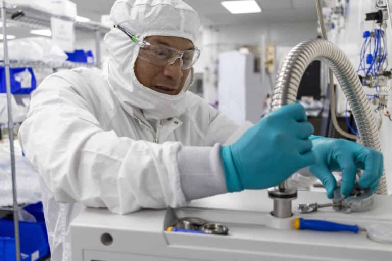 RASIRC - Convert low vapor-pressure liquid into gas